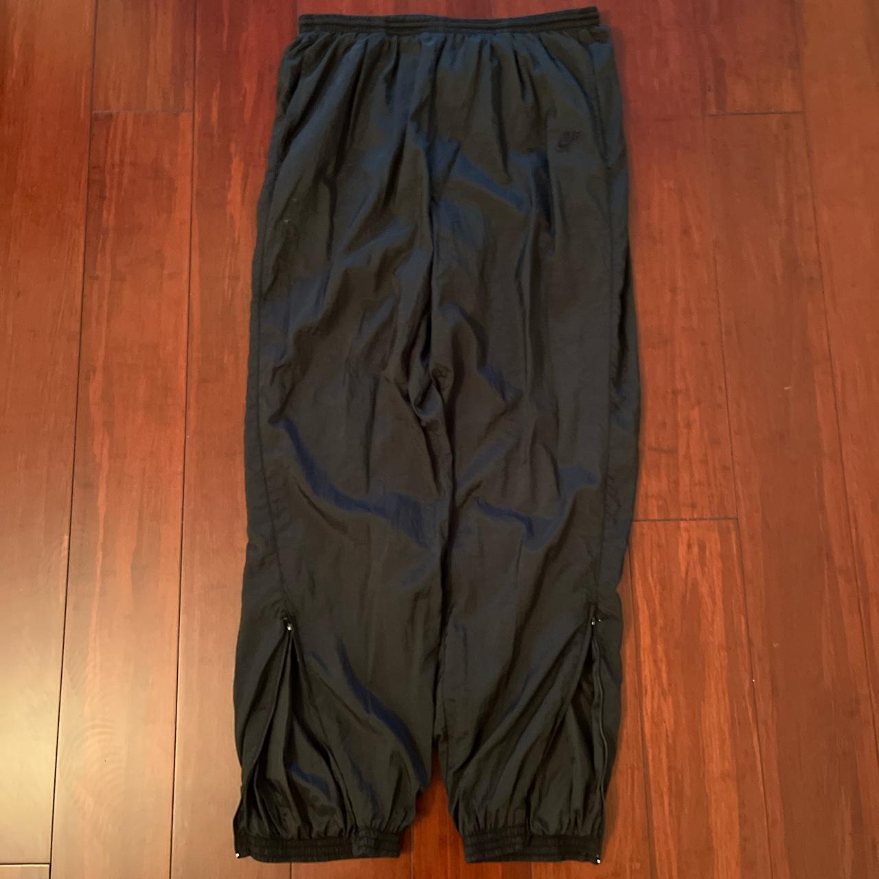 Nike Baggy Black Windrunner Parachute... - Depop