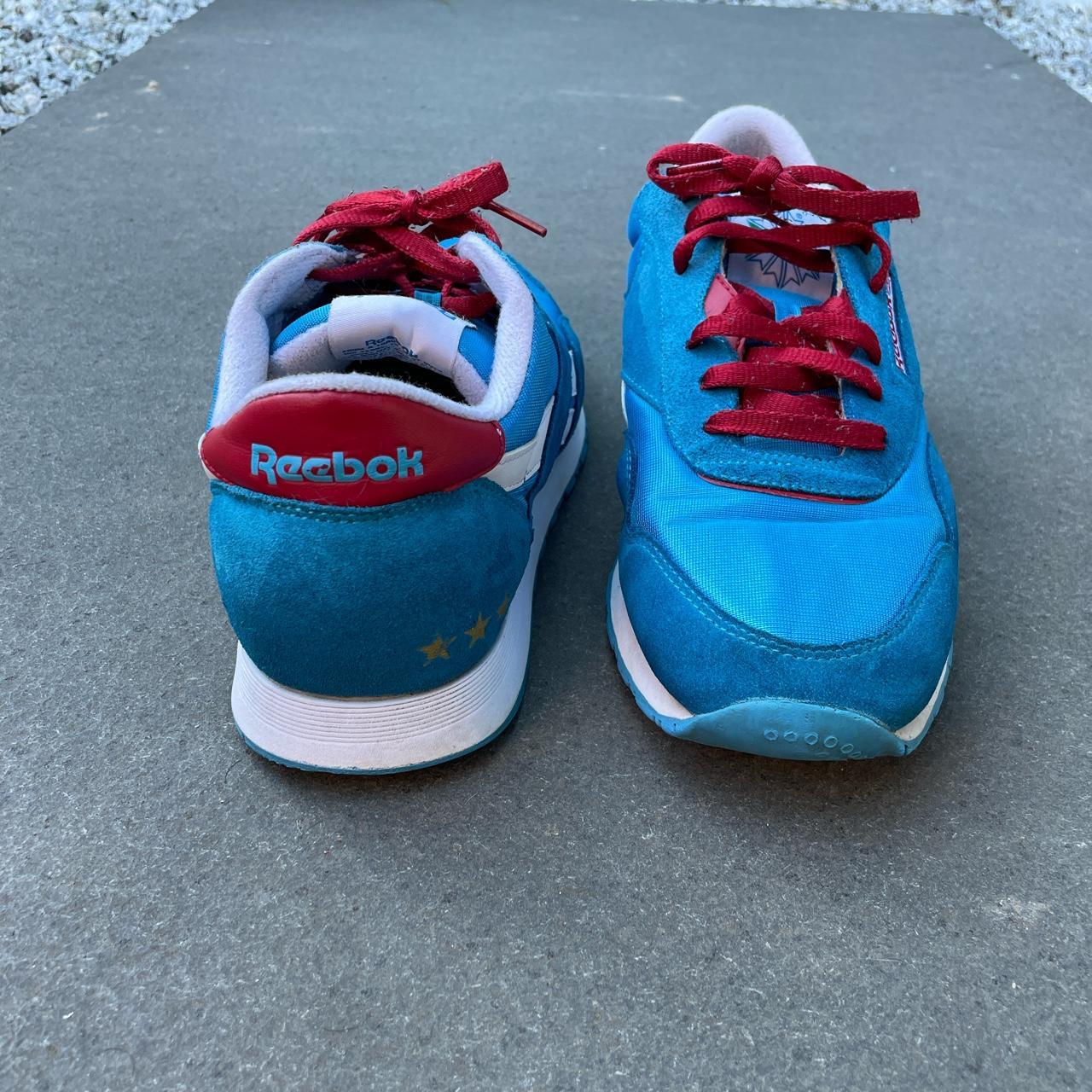 Reebok Men's Blue and Red Trainers | Depop