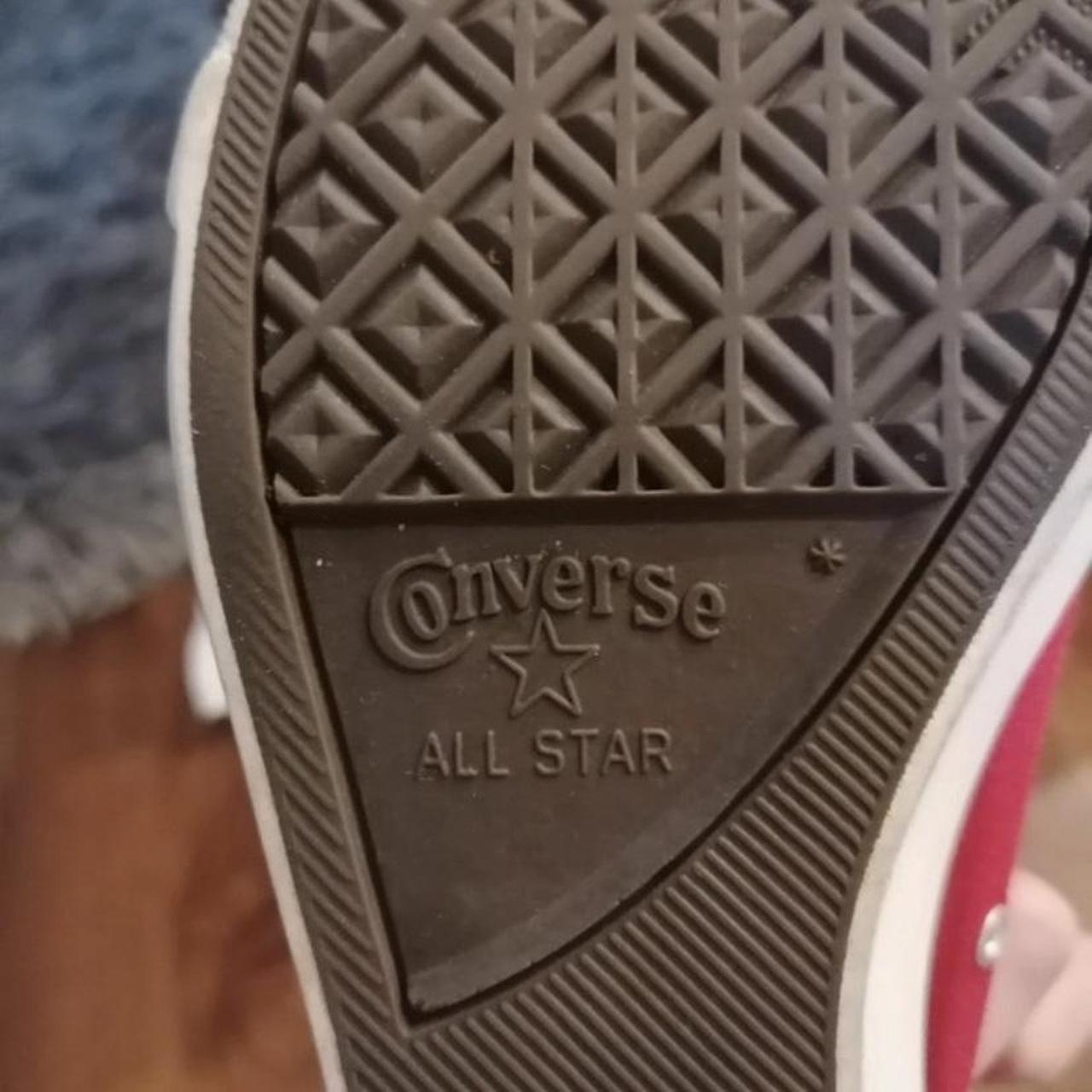 Converse Women's Red Trainers | Depop