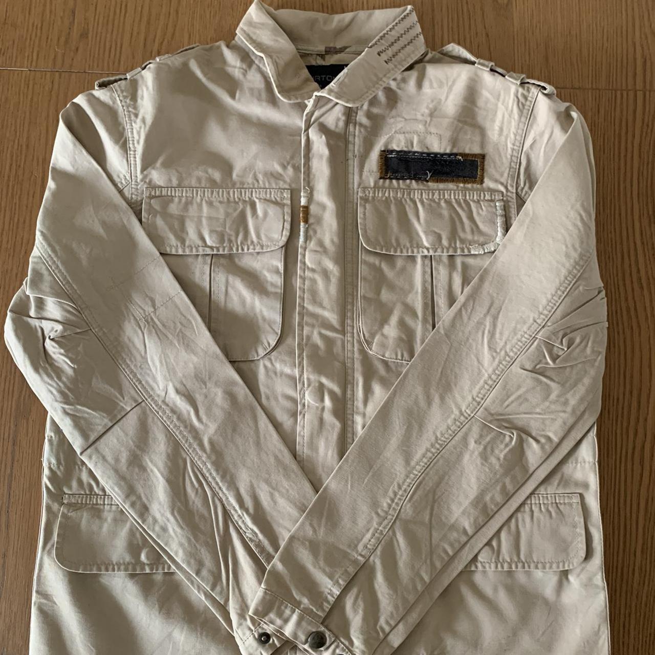 Small Size light jacket - Depop