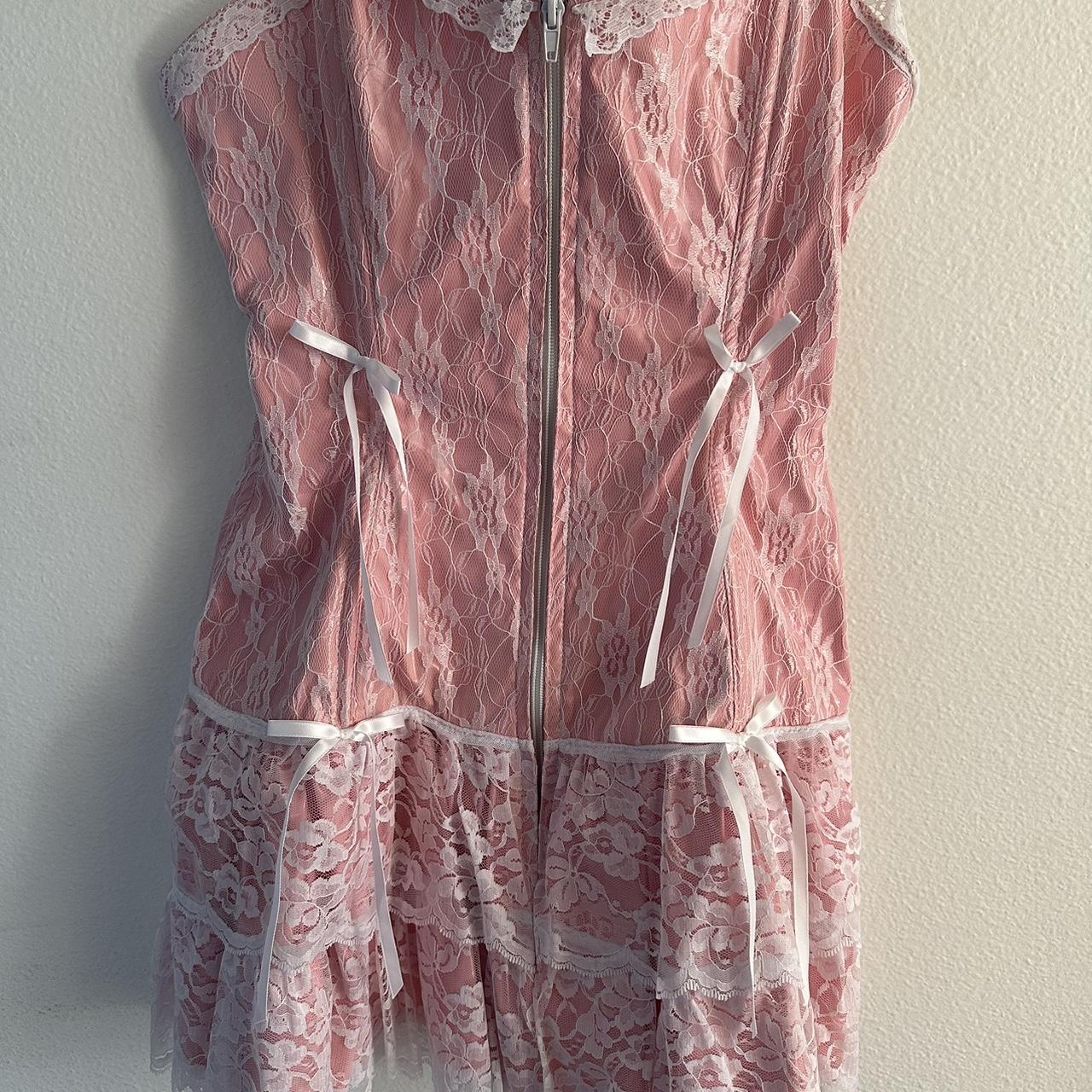 PHAZE pink lacey dress this dress is so adorable, I... - Depop