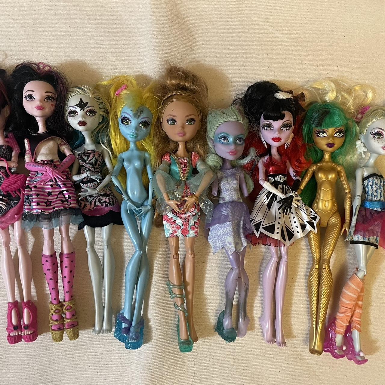 PLEASE READ!!! DOLLS ARE NOT FOR SALE!! NO REFUNDS... - Depop