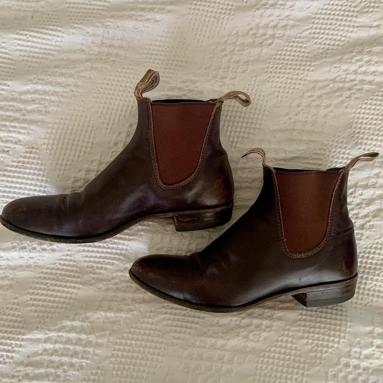 RM WILLIAM CHESTNUT BOOTS Size 6C - I’d say these... - Depop