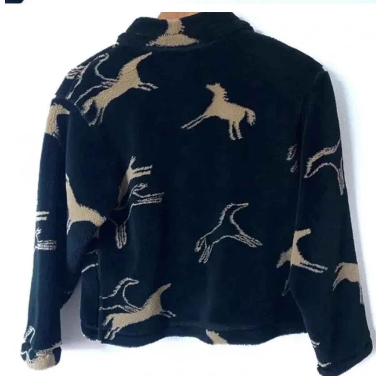 The bestest horsey jacket/coat. Warm fuzzy. Not heavy. - Depop