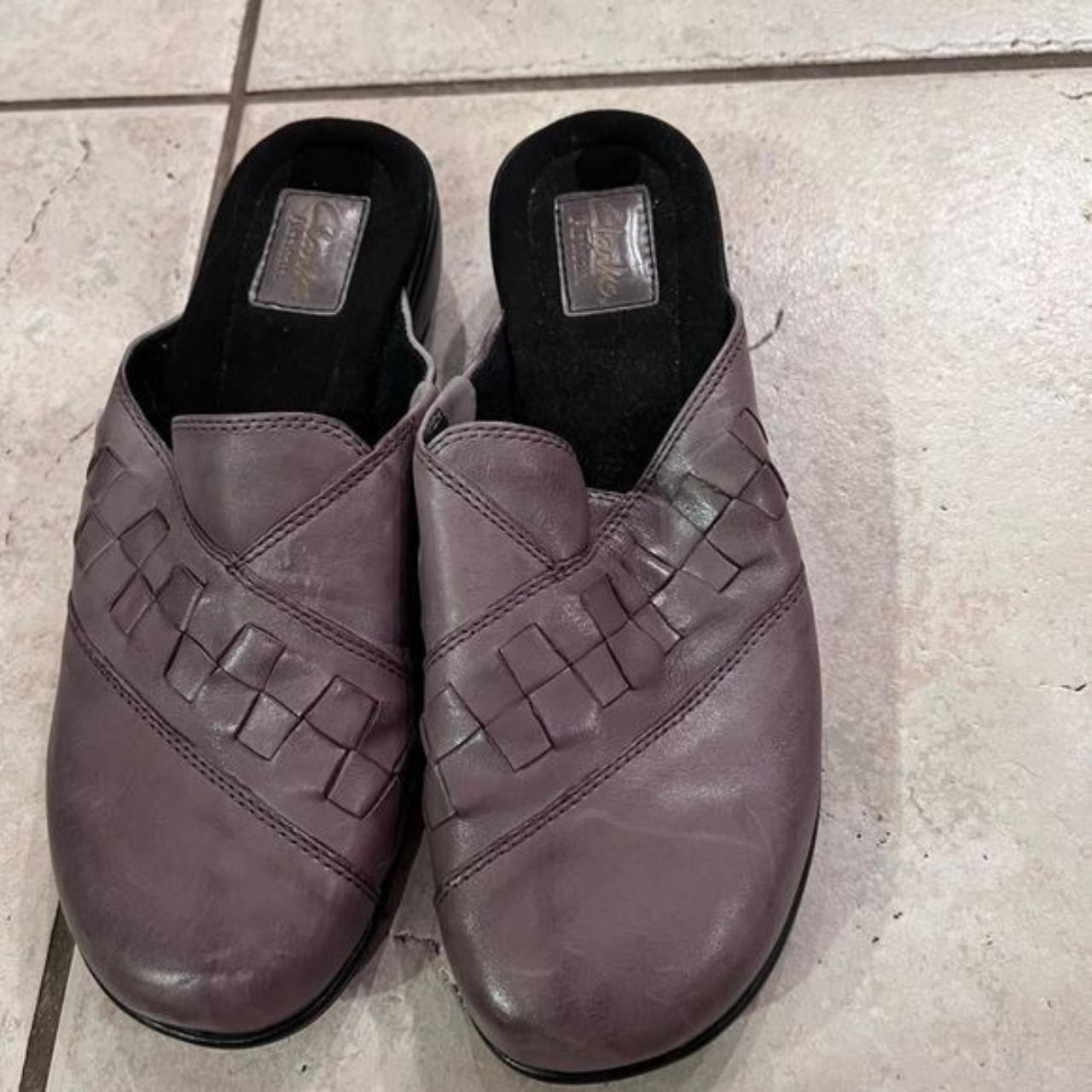 Clarks Women's Slides | Depop