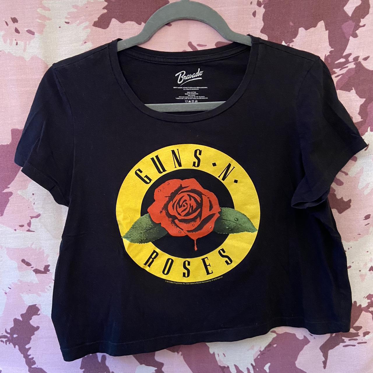 Back Guns & Roses cropped shirt size L - Depop