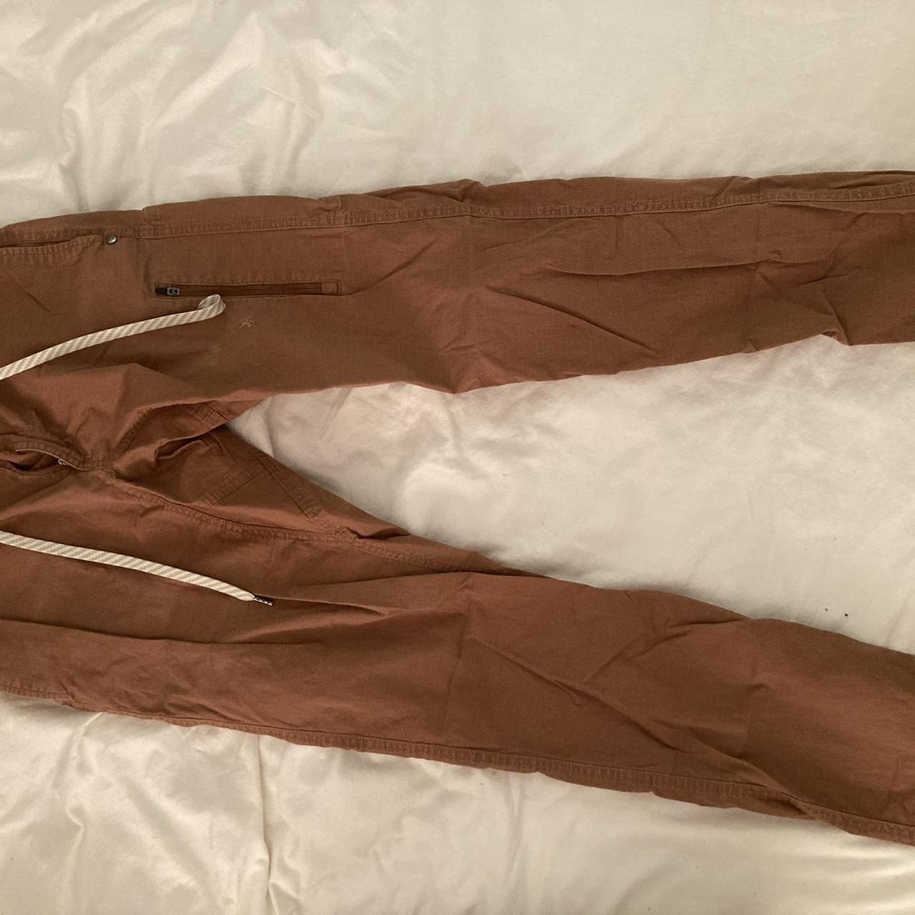 Vuori burnt umber orange ripstop pants size medium - Depop