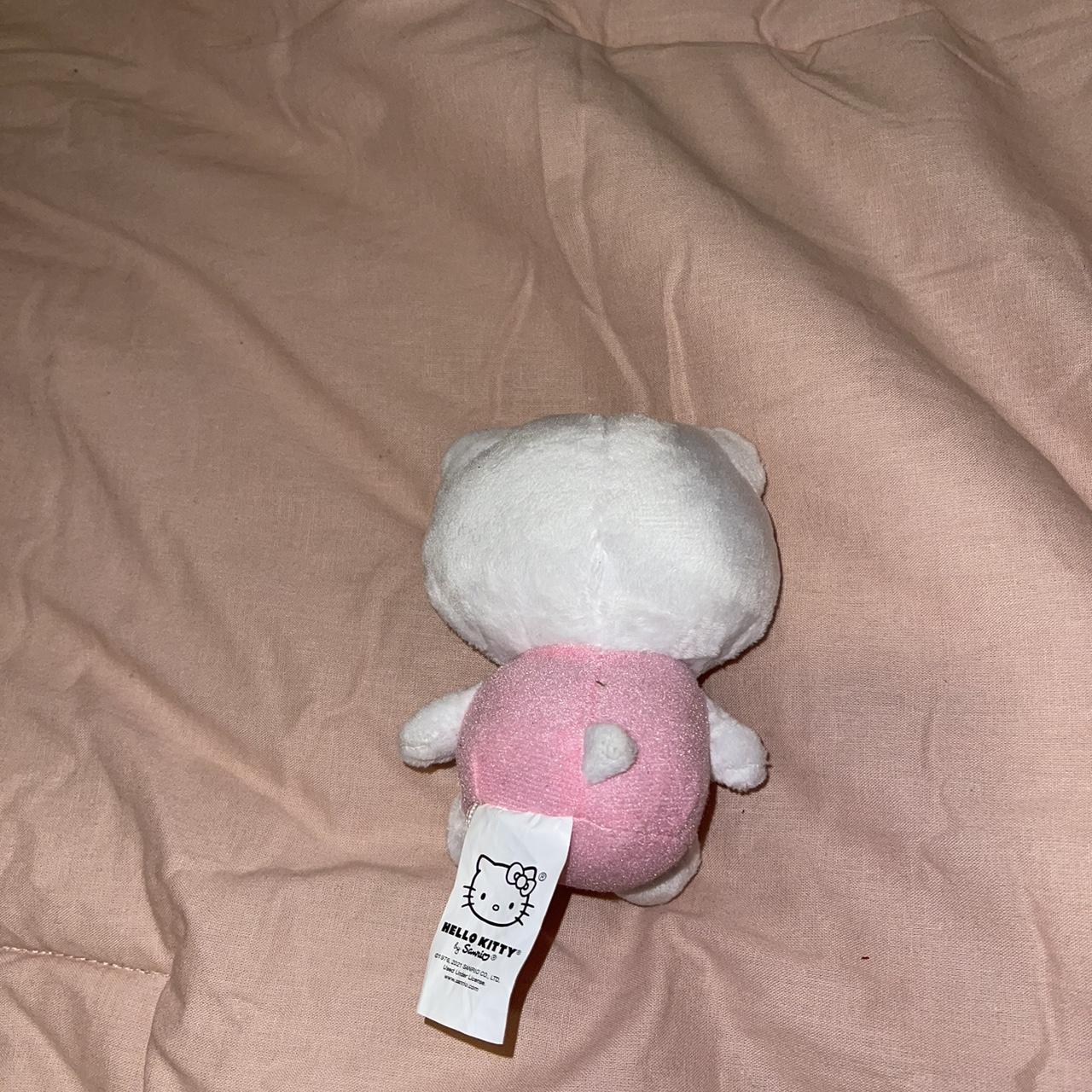 Hello Kitty Pink and White Stuffed-animals | Depop