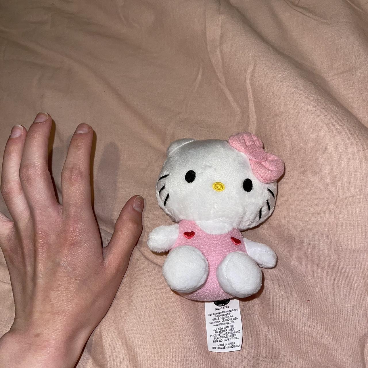 Hello Kitty Pink and White Stuffed-animals | Depop