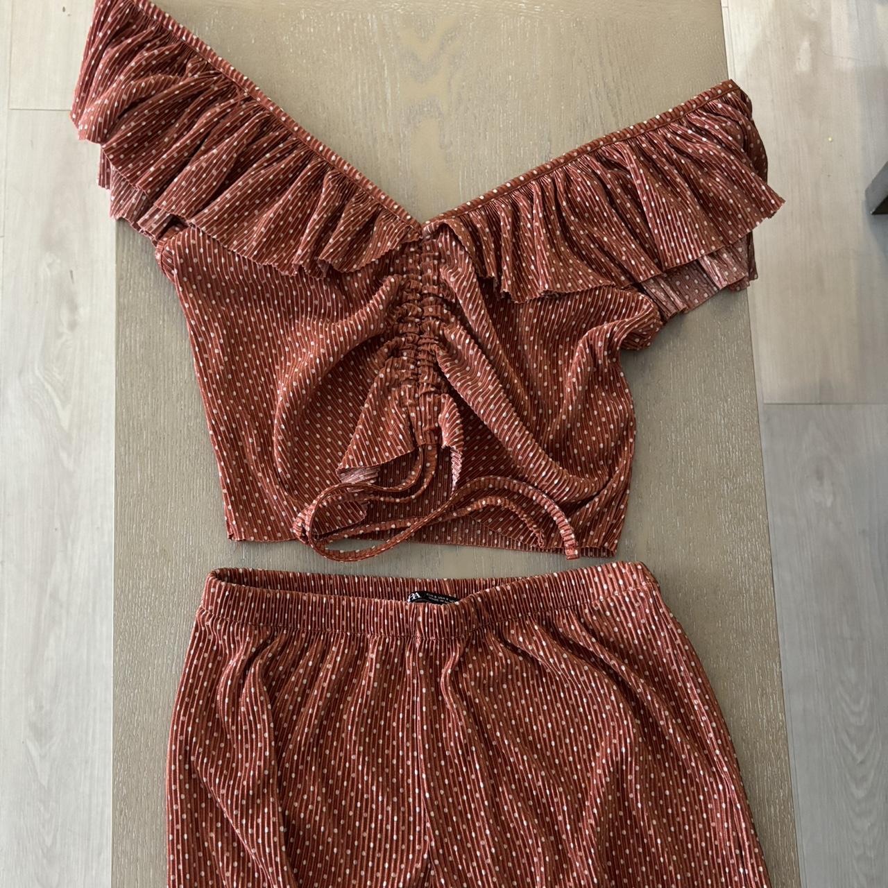 Zara two piece set in size small 🌺 One worn twice,... - Depop