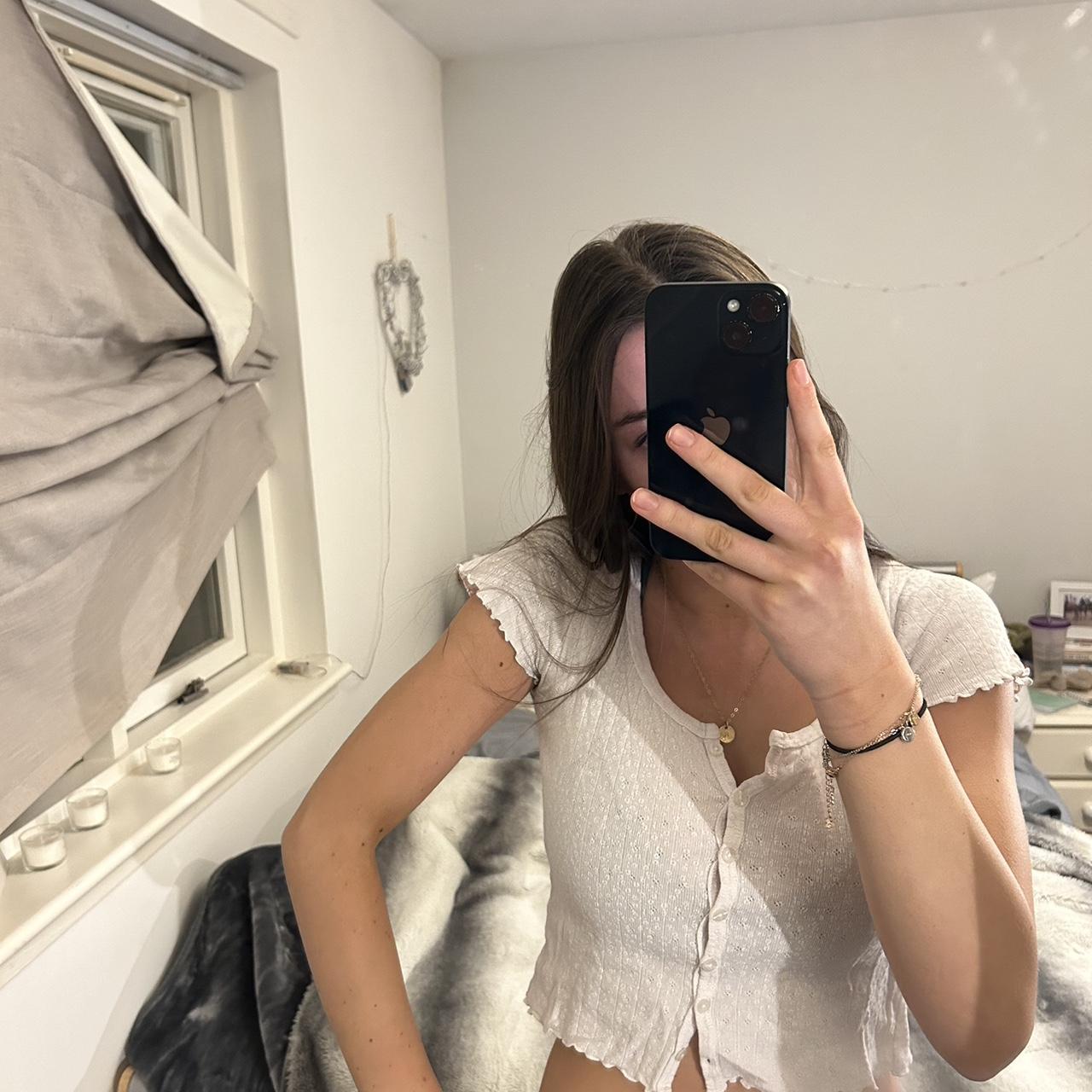 Xs/s brandy Melville basic top #brandy #basic - Depop