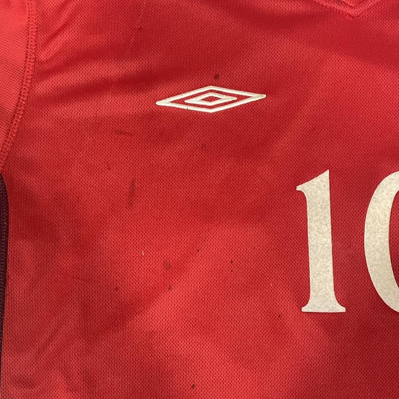 Umbro England Reversible 2002-04 Owen #... - Depop