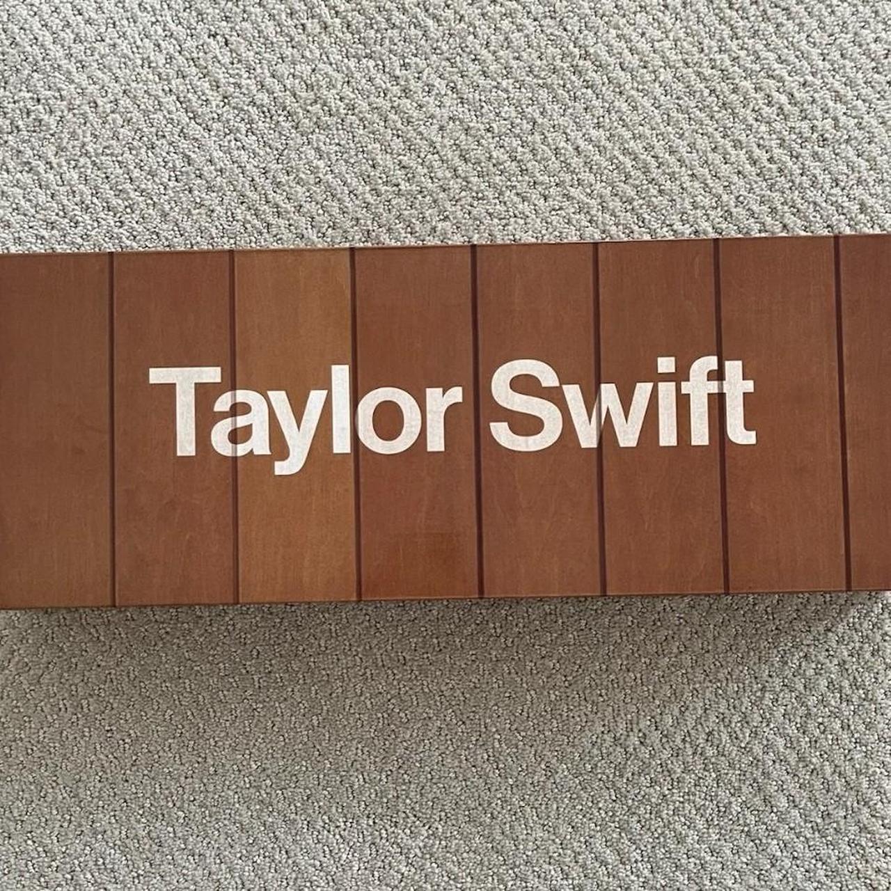 💙💙taylor swift midnights vinyl clock in original... - Depop