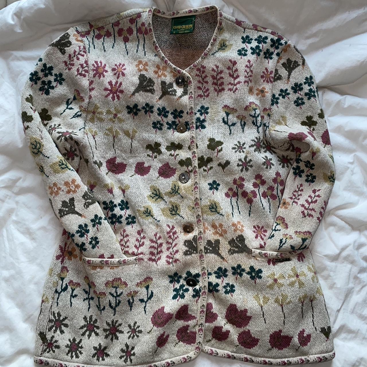 Medium, Geiger thrifted sweater. - Depop