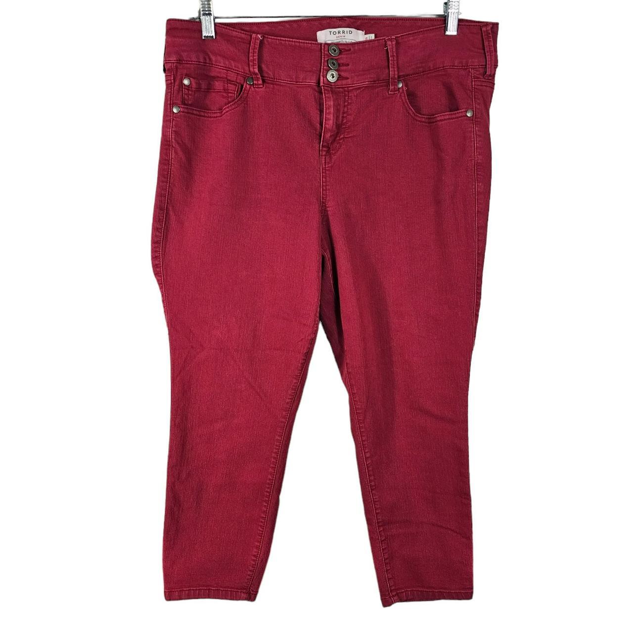 18W Torrid Red Mid Rise Plus Size Capri... - Depop