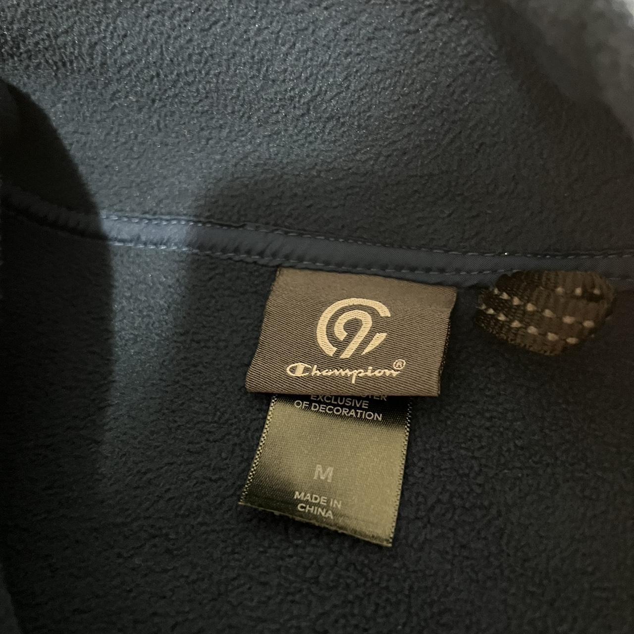 champion- c9 fuzzy 1/4 zip SIZE:medium COLOR:navy... - Depop