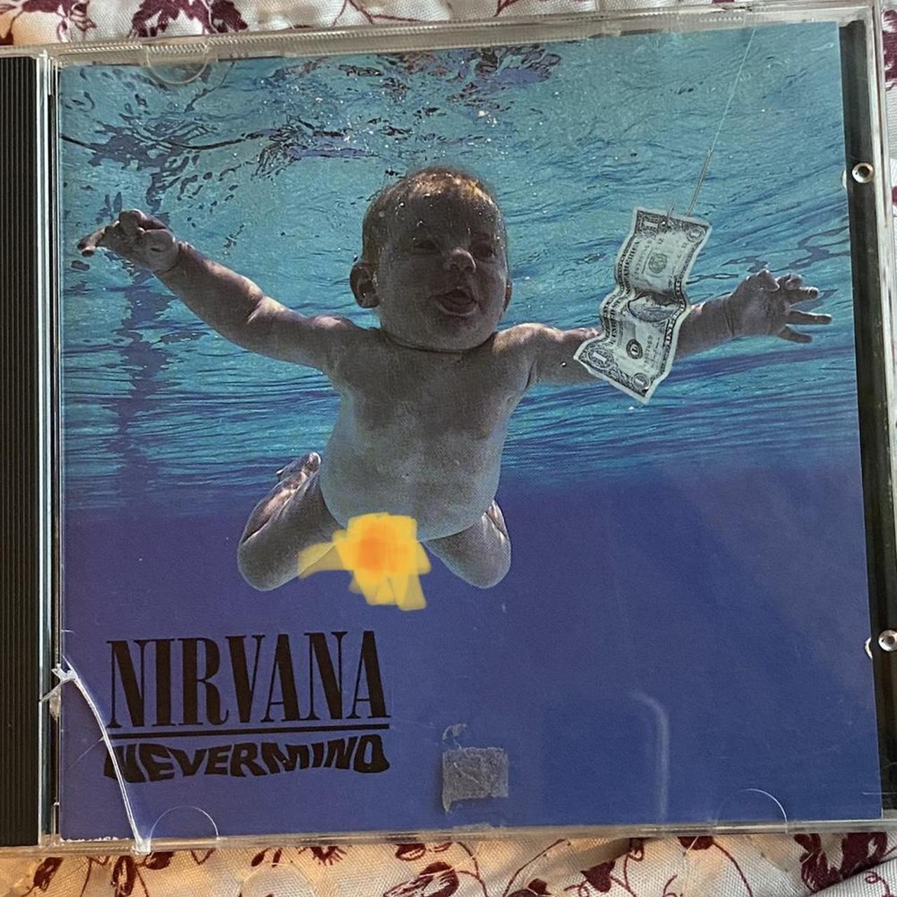 Nirvana NEVERMIND CD-Case is cracked but disc itself... - Depop