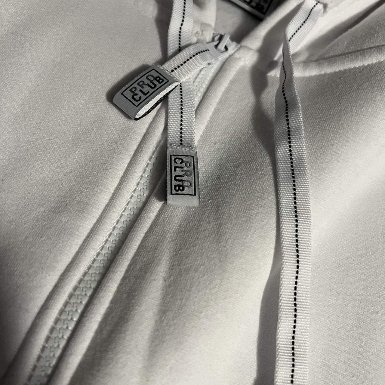 XL Pro Club zip up - Depop
