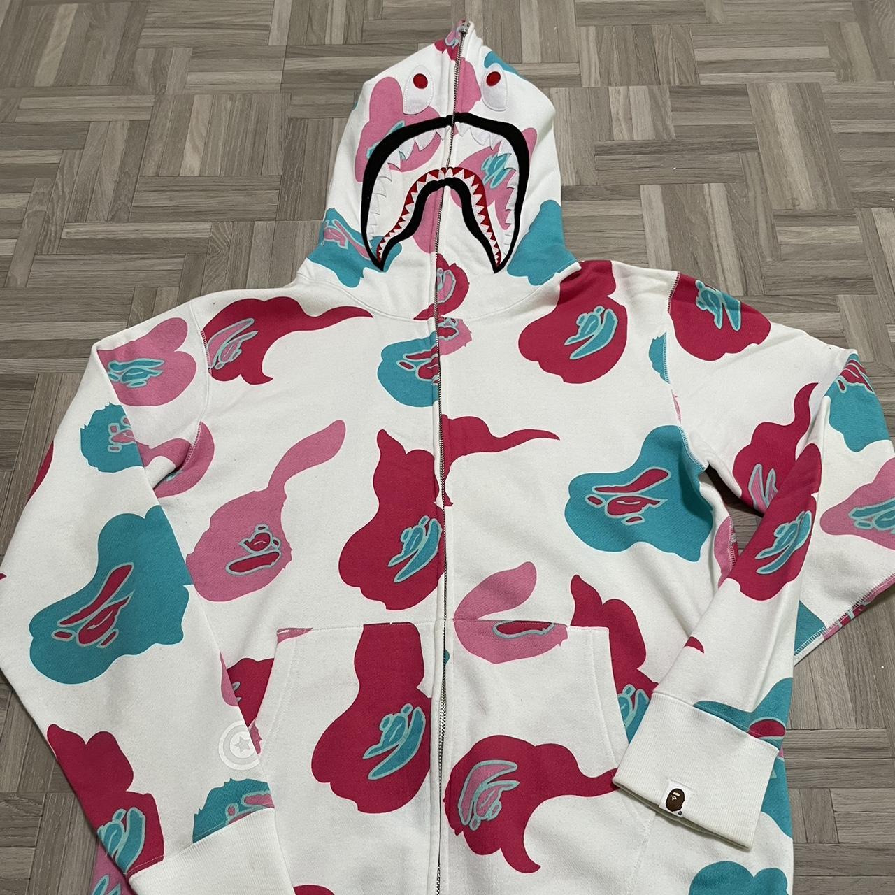 Miami edition bape zip up Used ,will take to the... - Depop