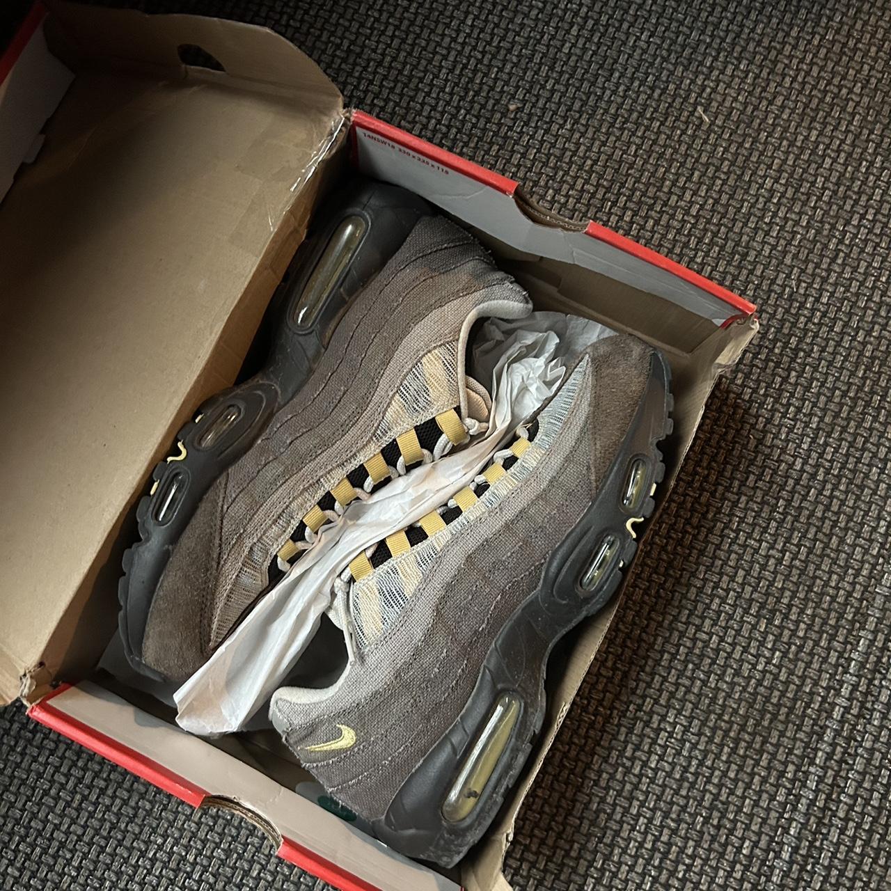 Nike air max 95s ironstone size 10 one shoe has bad... - Depop