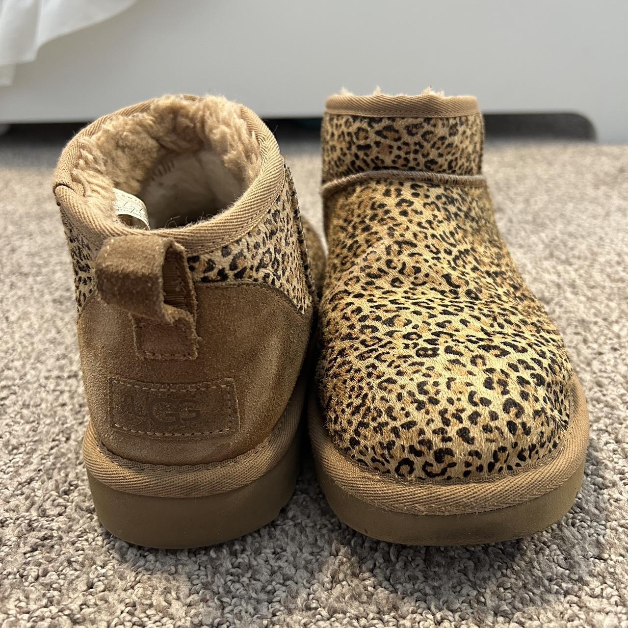 UGG mini boot leopard - Depop