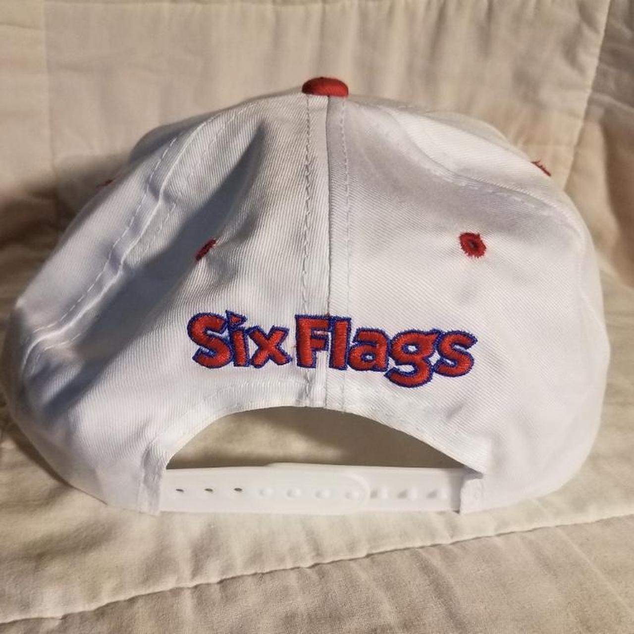 New Vintage 1996 Sylvester Little Slugger Six Flags Hat - Depop