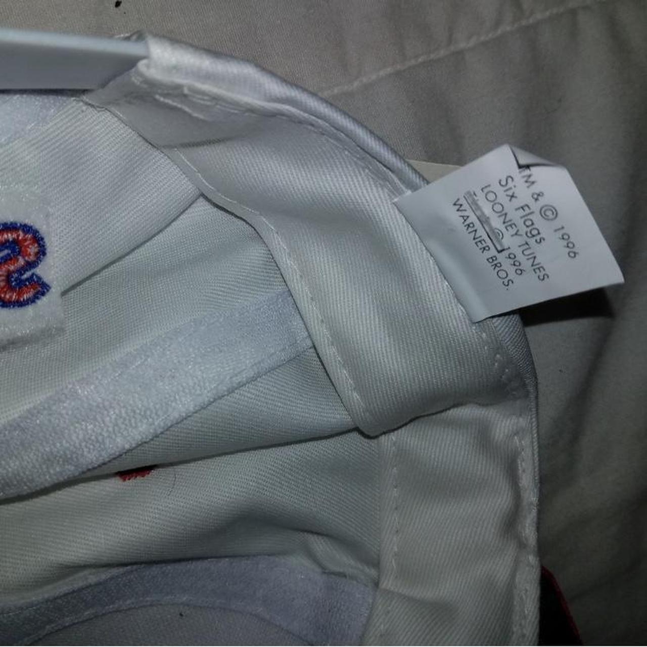 New Vintage 1996 Sylvester Little Slugger Six Flags Hat - Depop