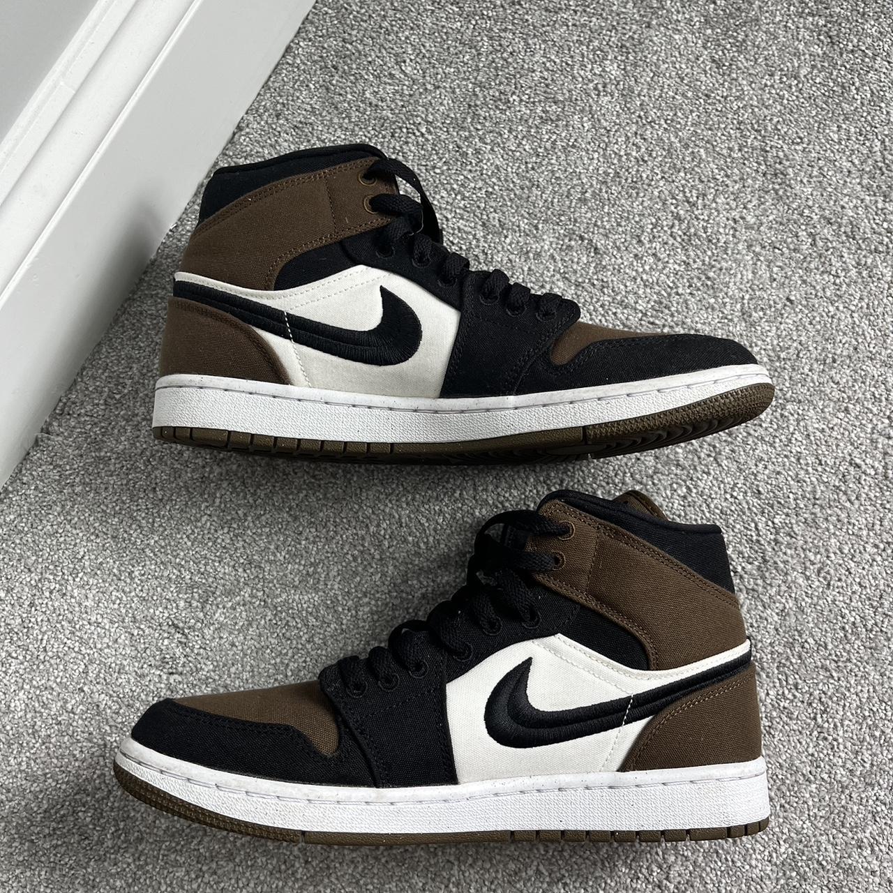 Wmns Air Jordan 1 Mid SE ‘Olive Toe’ No flaws; worn... - Depop