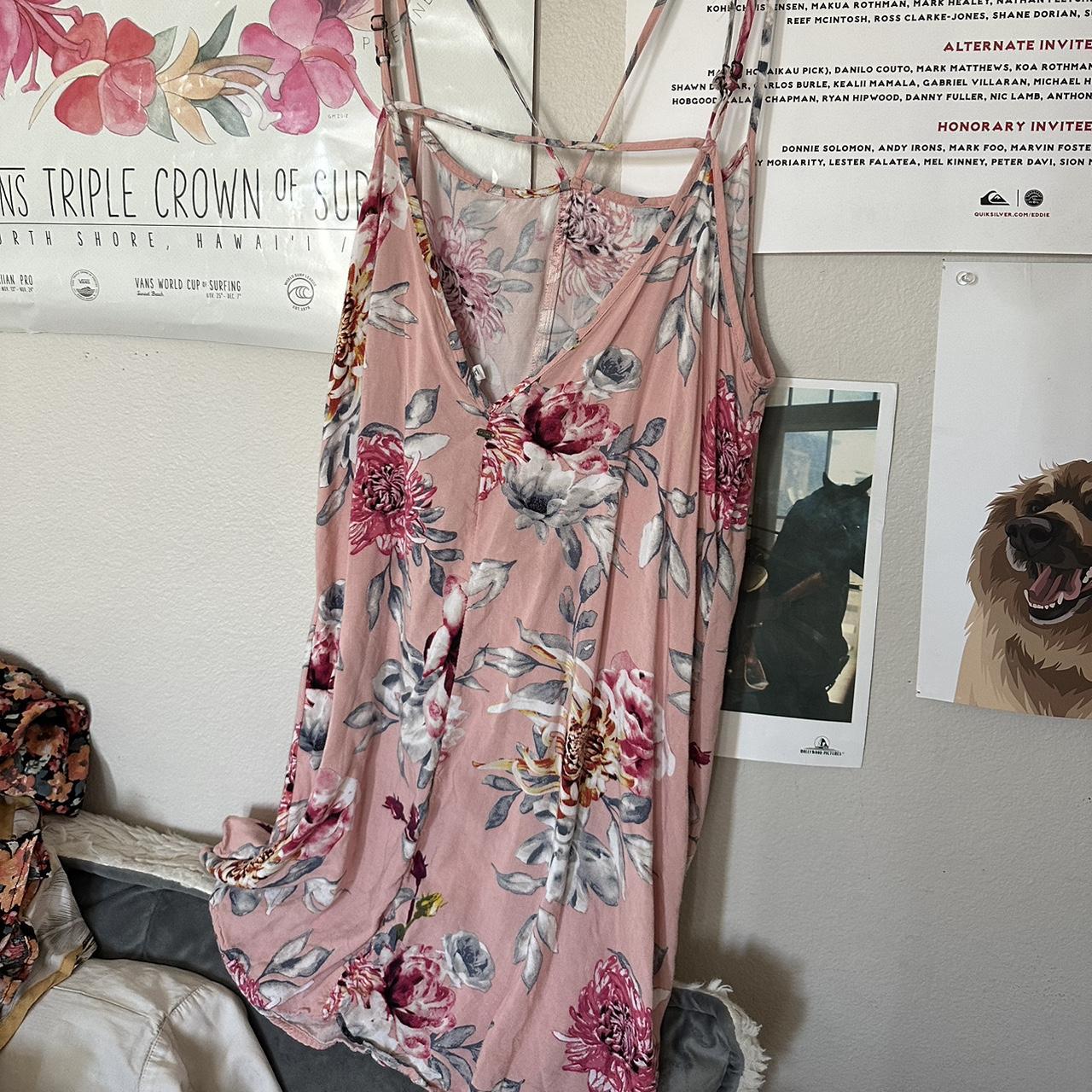 Cute rip curl mini dress #summerstyle #beachgirl... - Depop