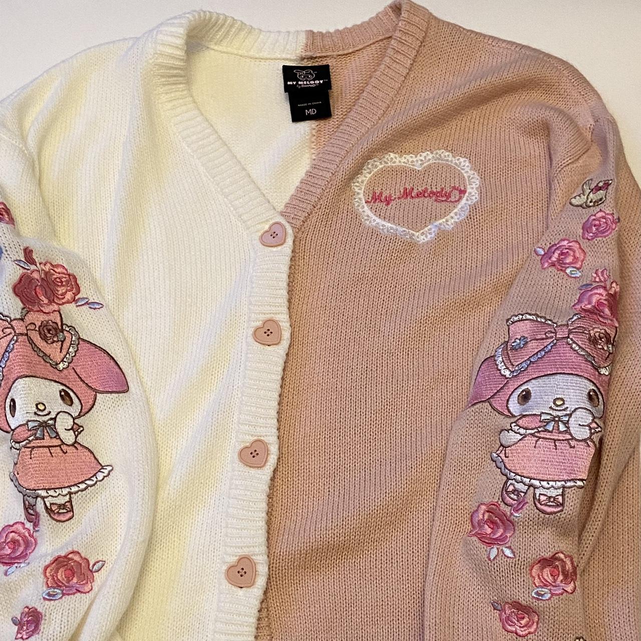 Hot Topic Women's Pink and White Cardigan | Depop