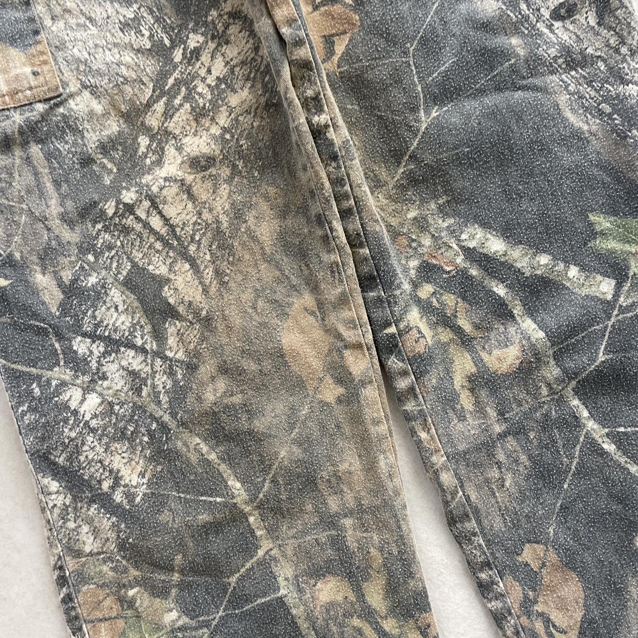 Vintage Y2k Baggy Realtree Camo Cargo Workwear... - Depop