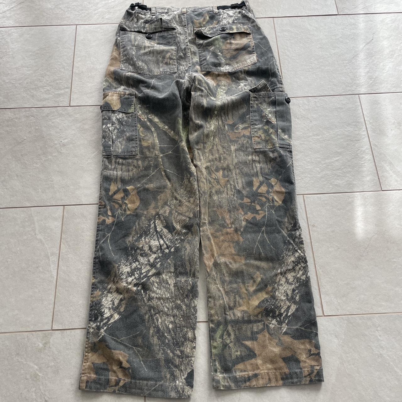 Vintage Y2k Baggy Realtree Camo Cargo Workwear... - Depop