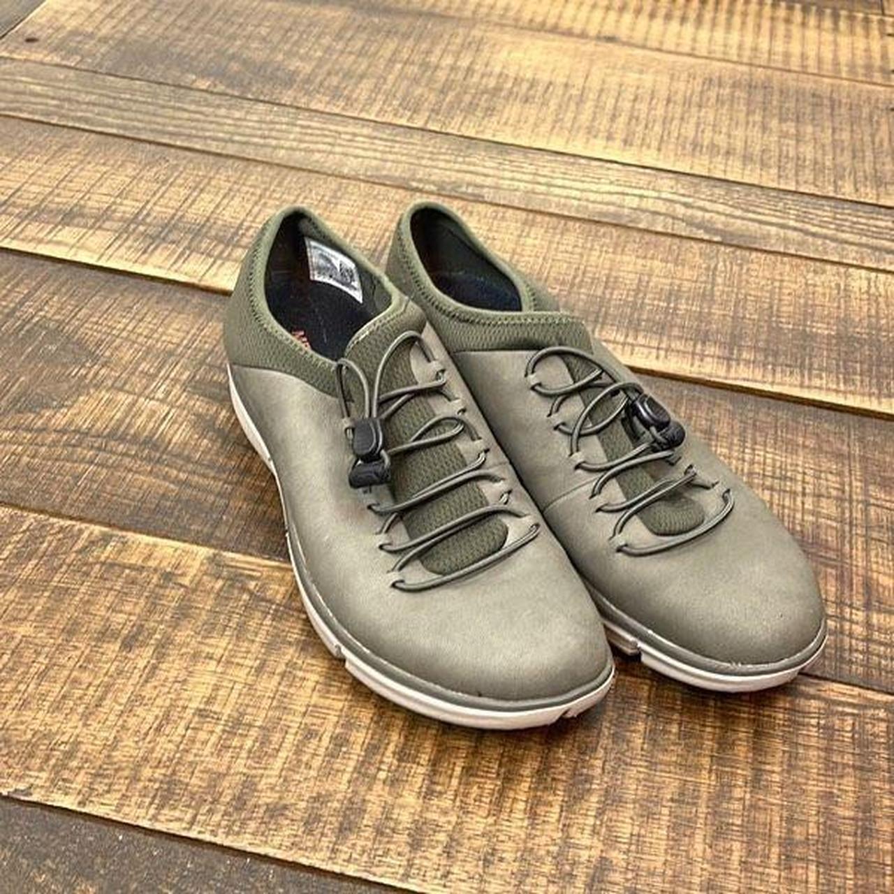 Merrel Form 2 Slip On Tennis Shoes Green Women’s 8.5... - Depop