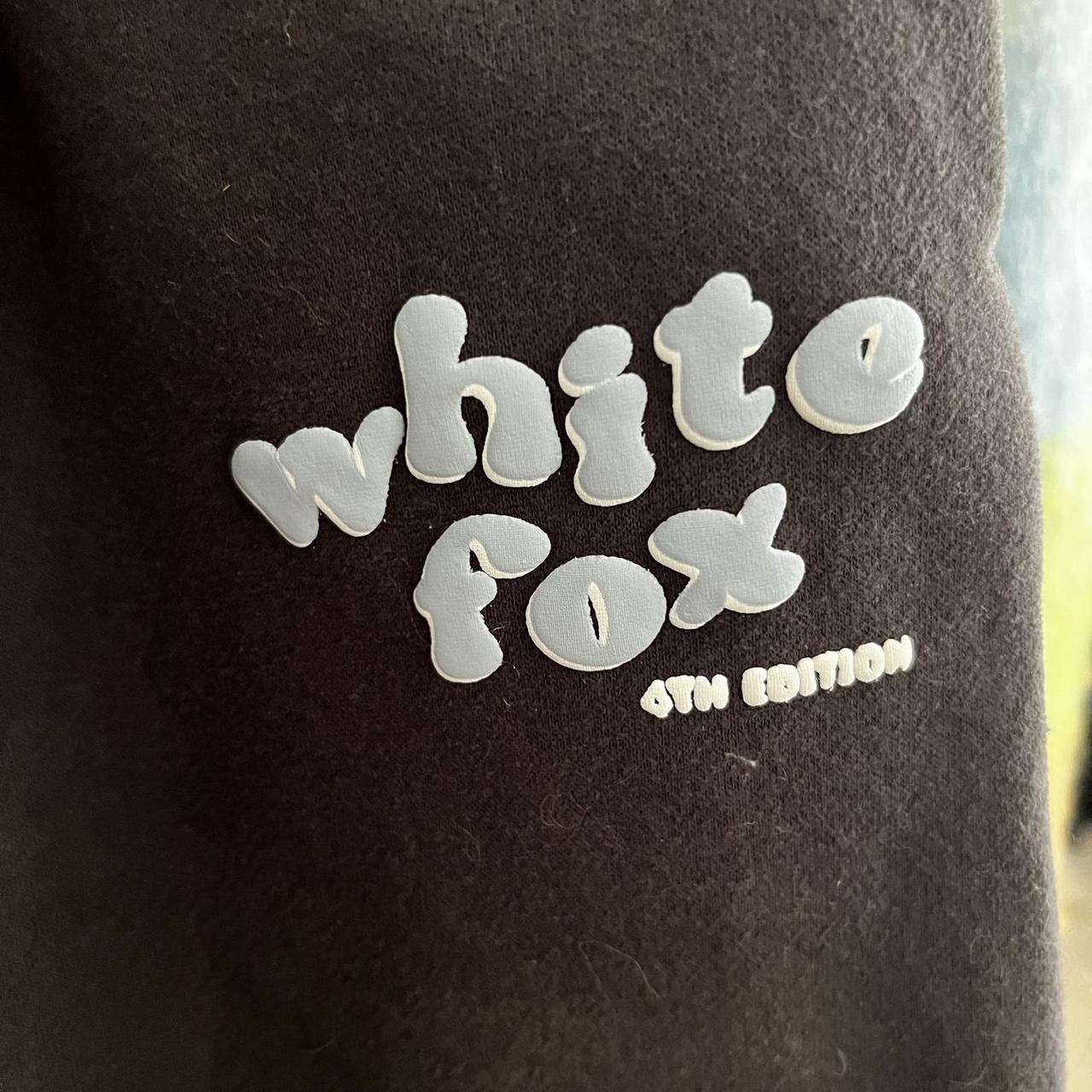 white fox boutique gray joggers in size xs - worn a... - Depop