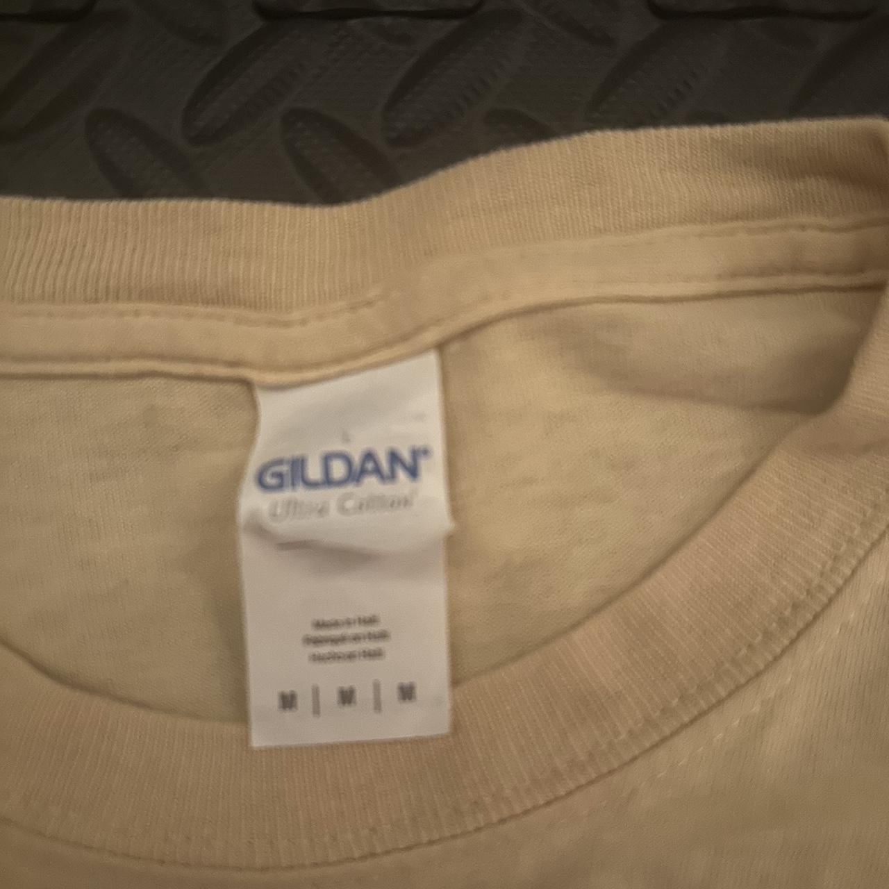 tan gildan graphic tee - Depop