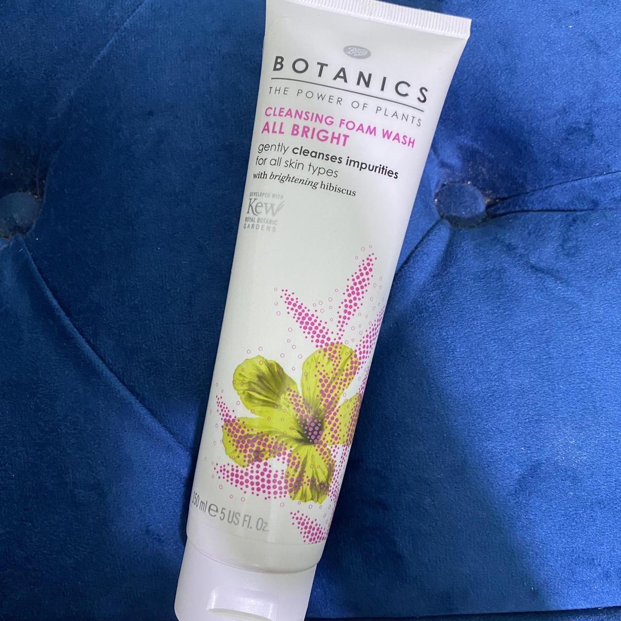 BOTANICS || ALL BRIGHT || CLEANSING FOAM WASH ||... - Depop