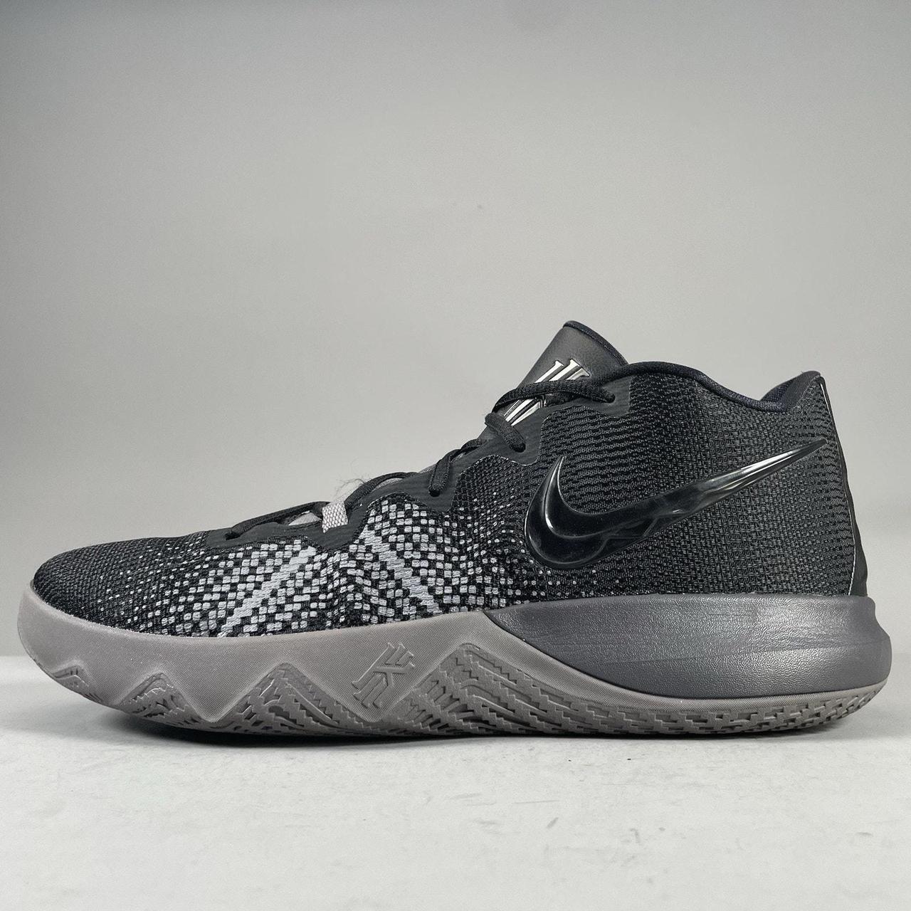 Nike Kyrie Flytrap Men’s Size 13 Shoe Black Grey... | Depop
