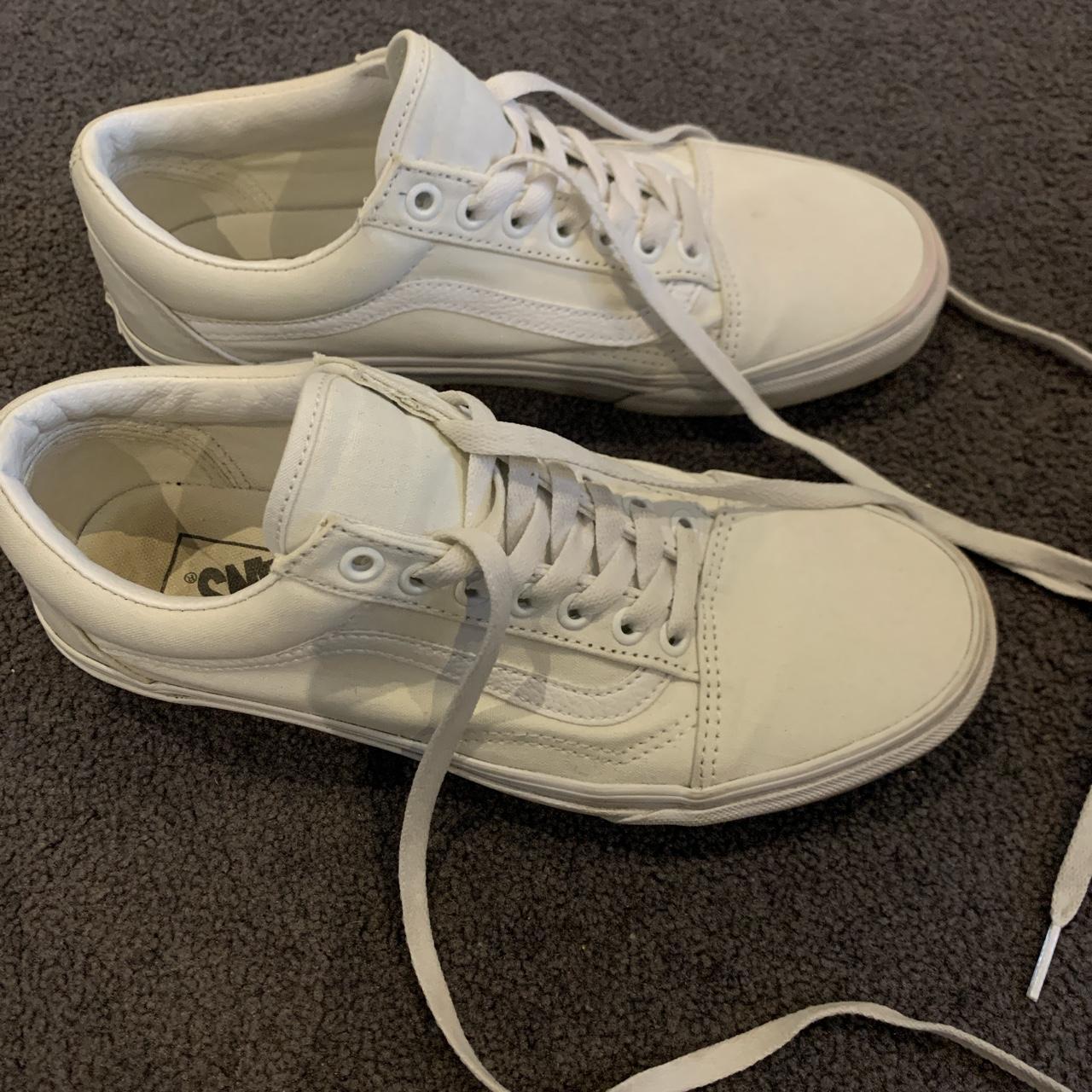 Vans - old skool white - Depop