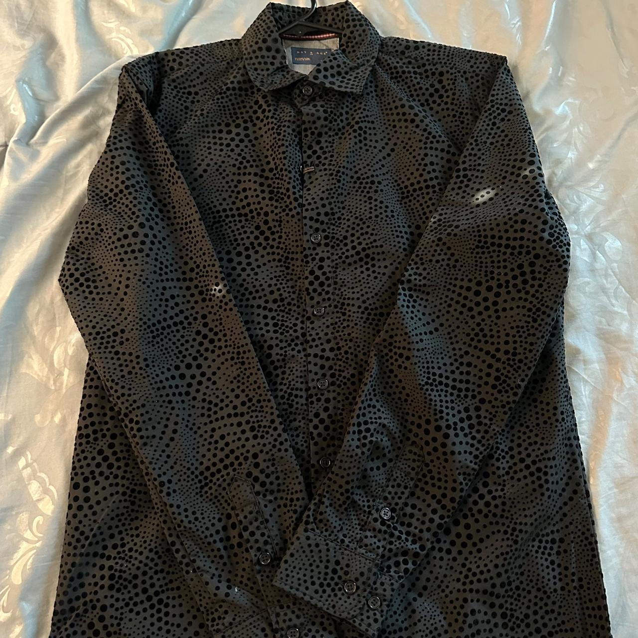 Men's Black and Grey T-shirt | Depop