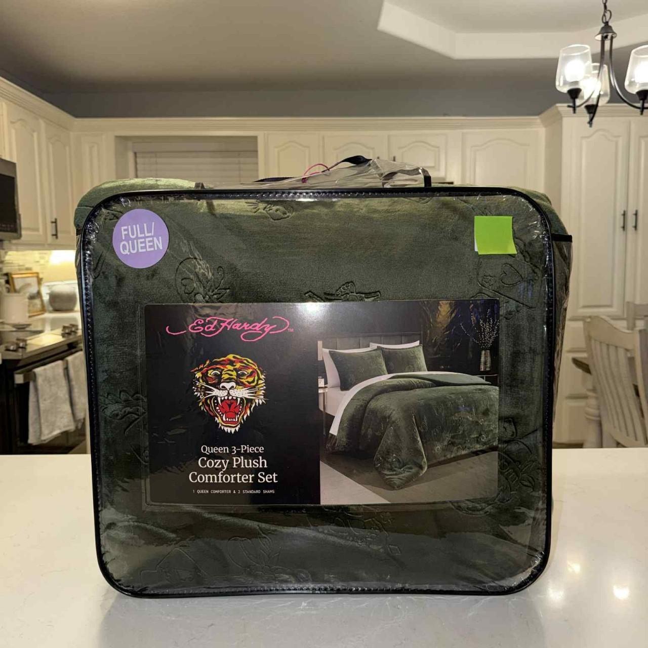 Viral Ed Hardy comfortable set gorgeous ed hardy... | Depop