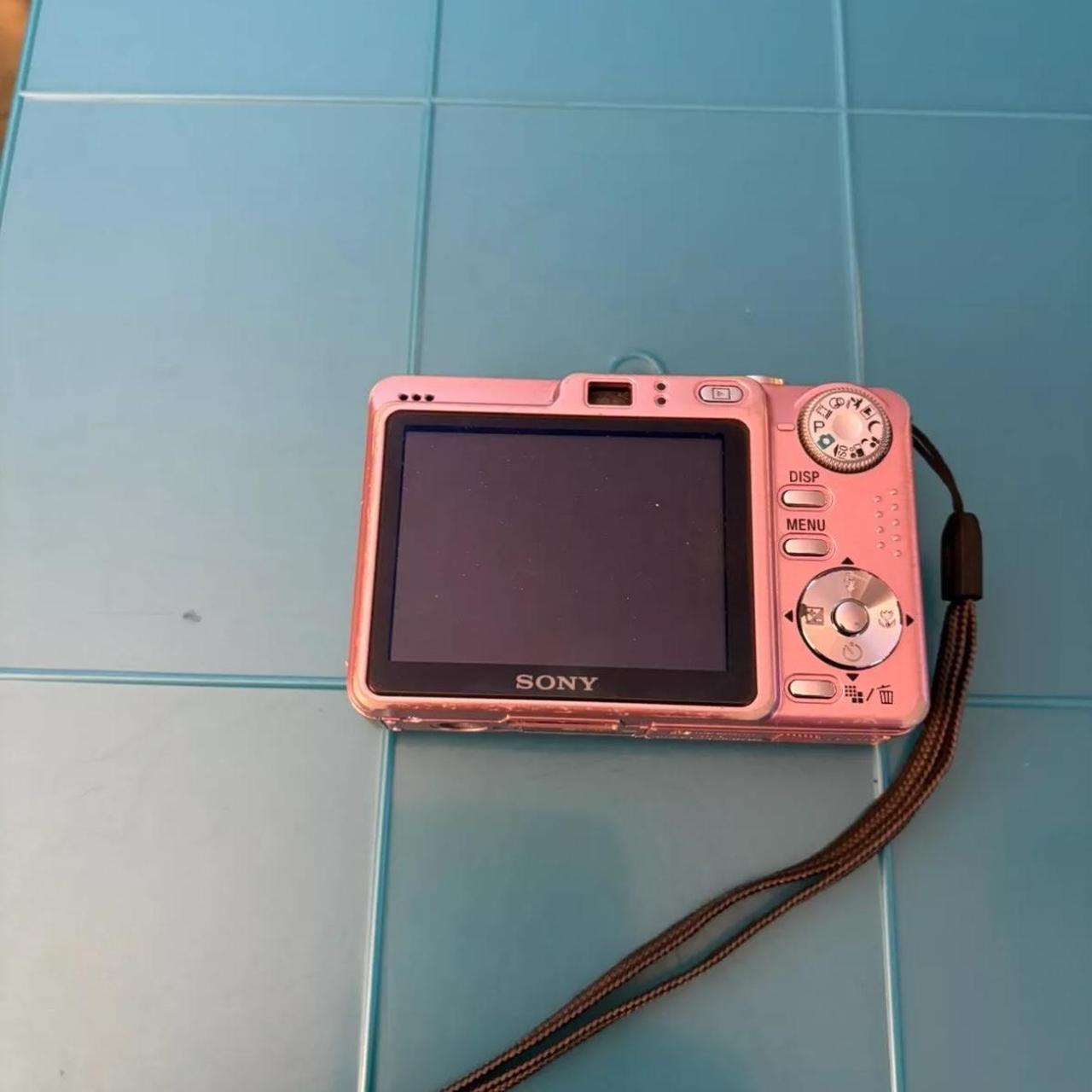Sony CyberShot DSC-W55-RARE PINK-7.2 MP-Carl Zeiss... - Depop