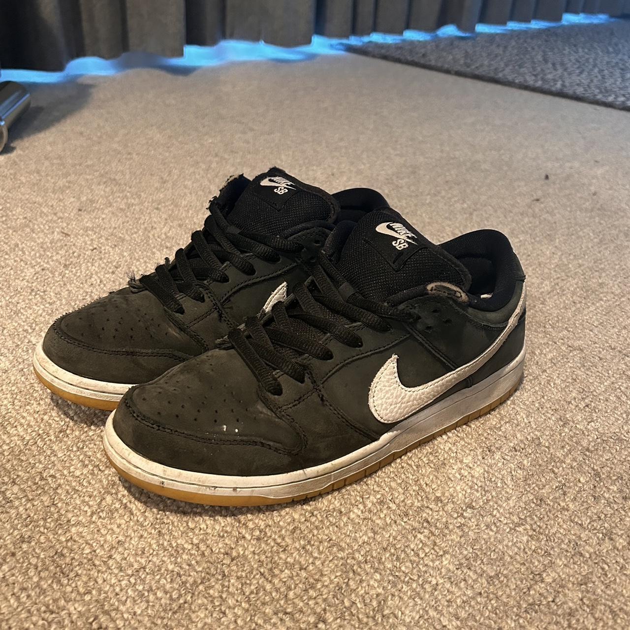 sb dunks black gum skated size 9 - Depop