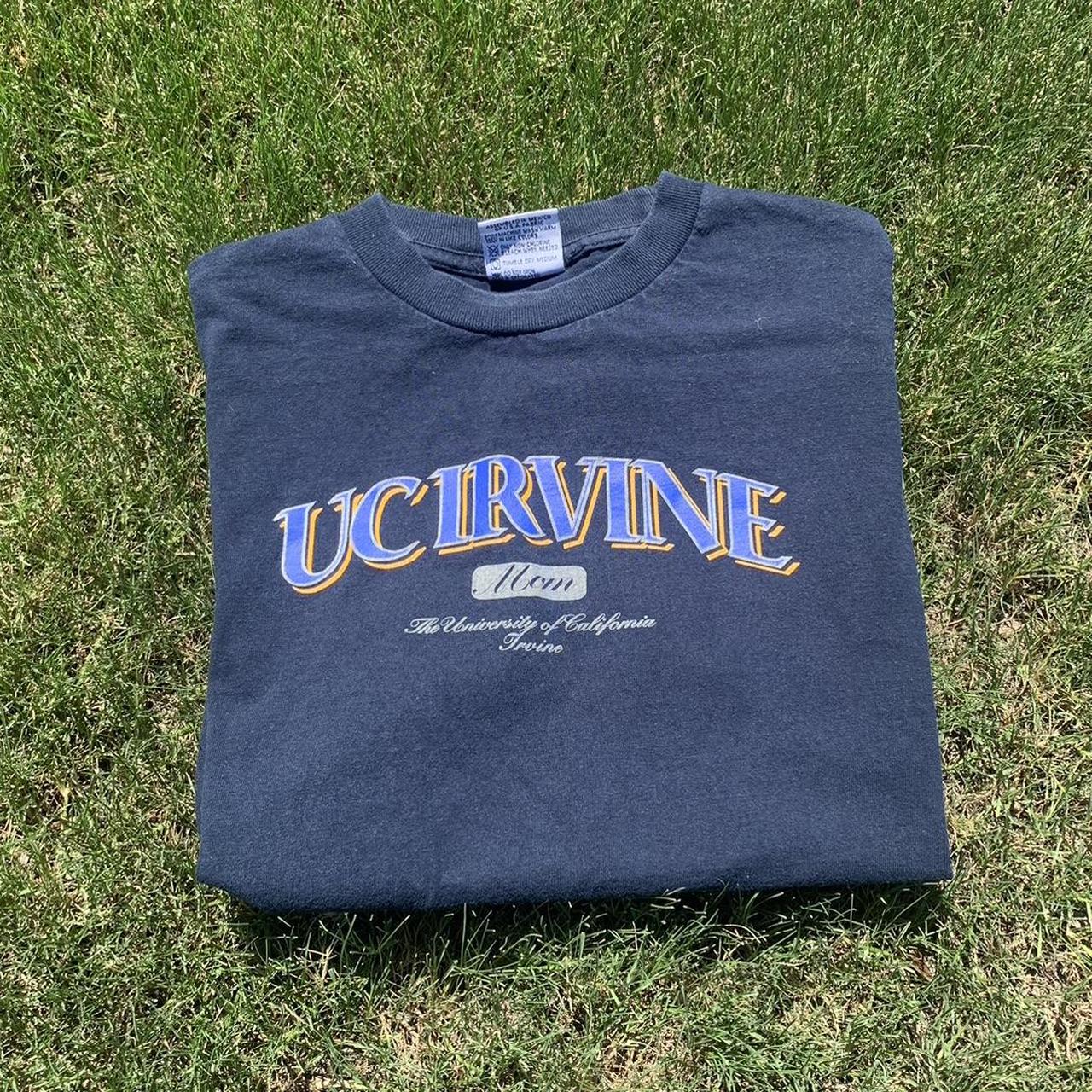 VINTAGE UC IRVINE MOM TEE great for both genders!... - Depop