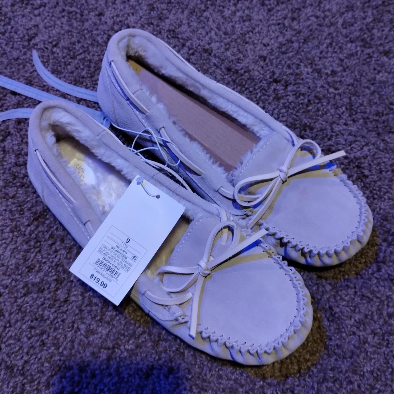 Brand new women's stars Above slippers size 9 free... - Depop