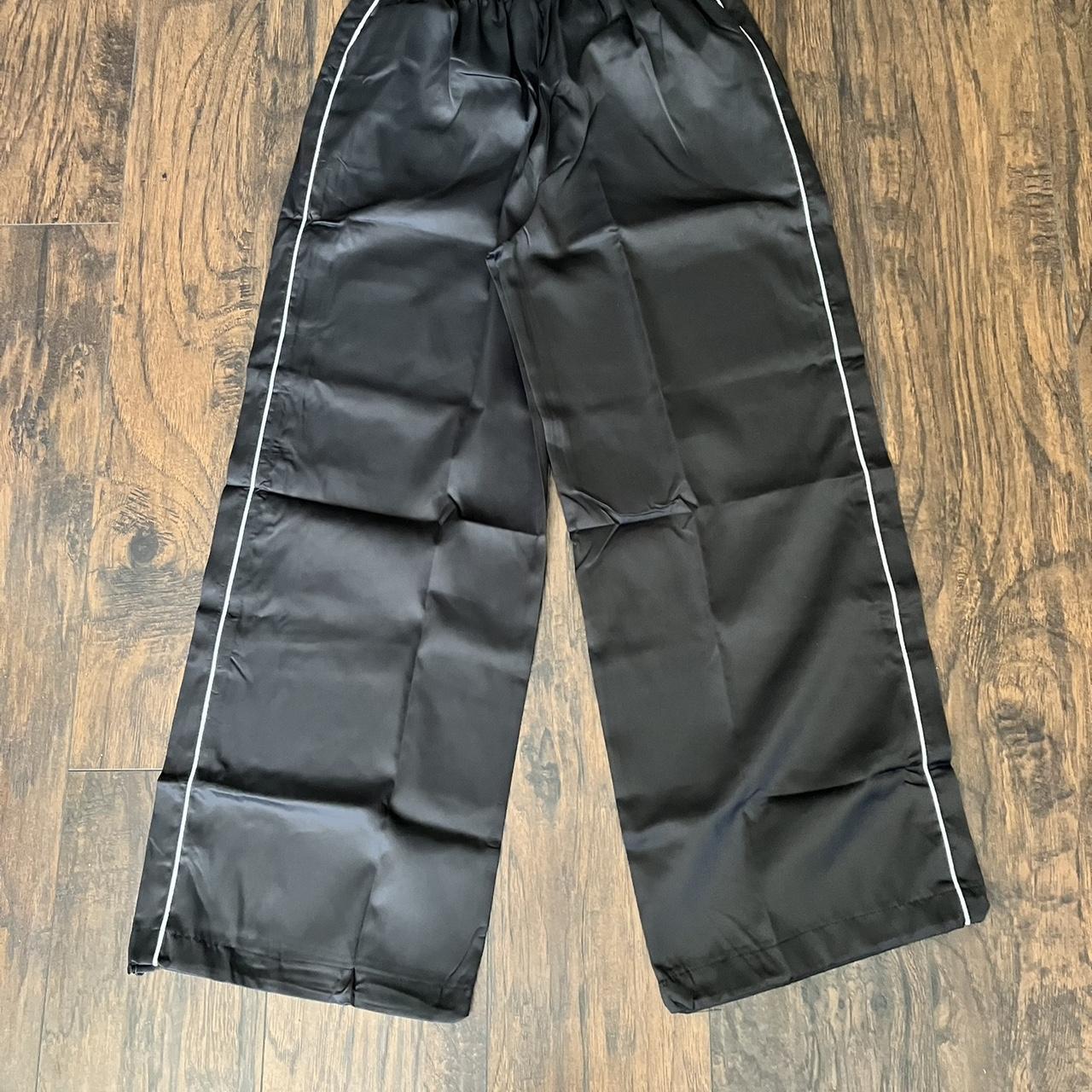 Wide leg sweats 11.5 inch leg openings #y2k... - Depop