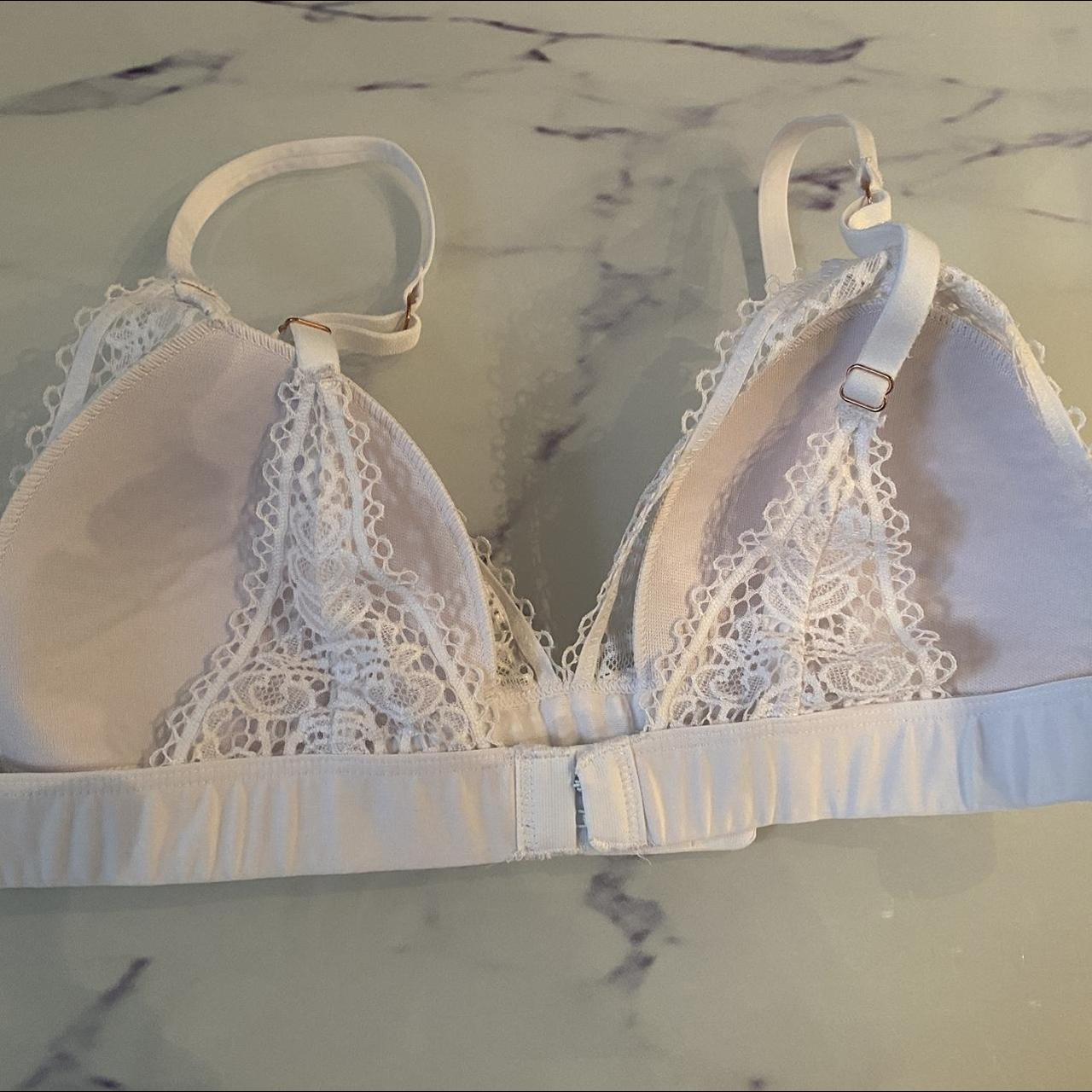 White crocheted style bra size 8-10 #bra... - Depop