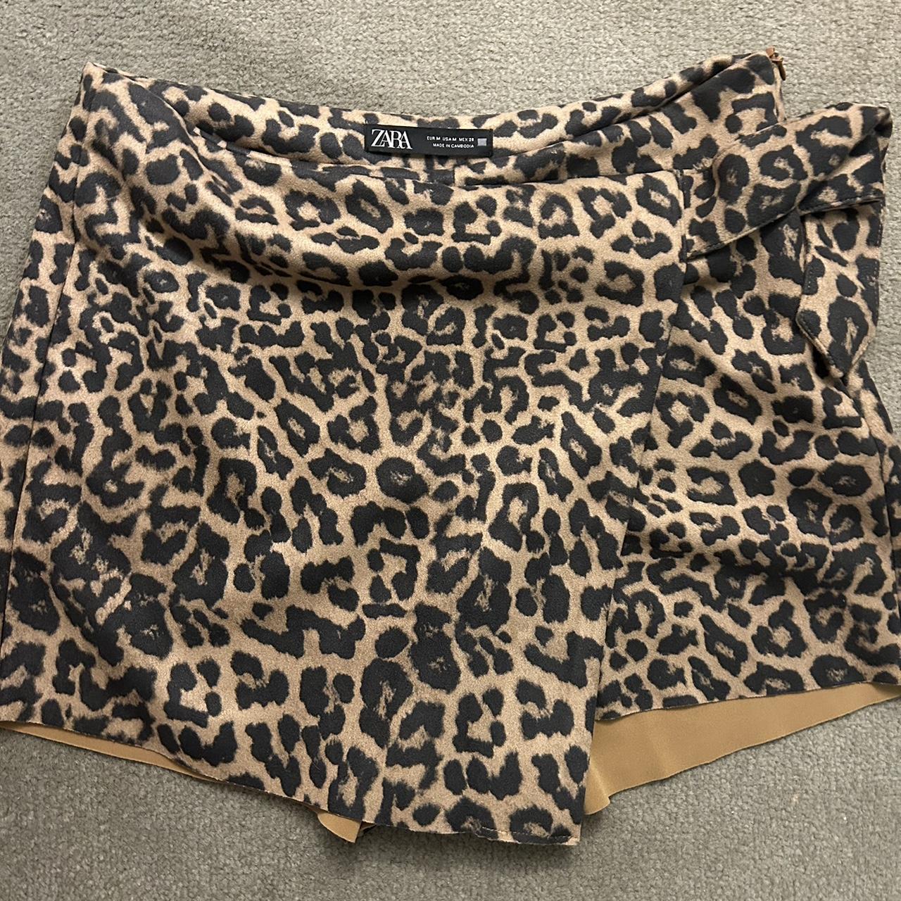 zara leopard print skort super flattering - Depop