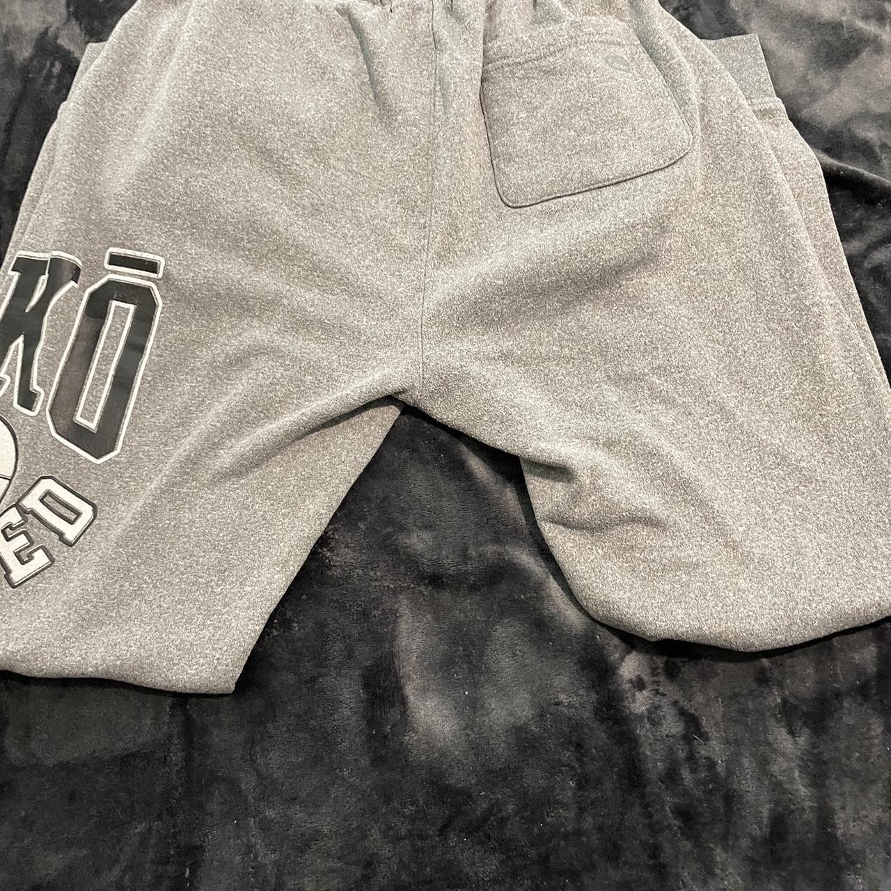 Men’s large sweatpants no string only flaw - Depop