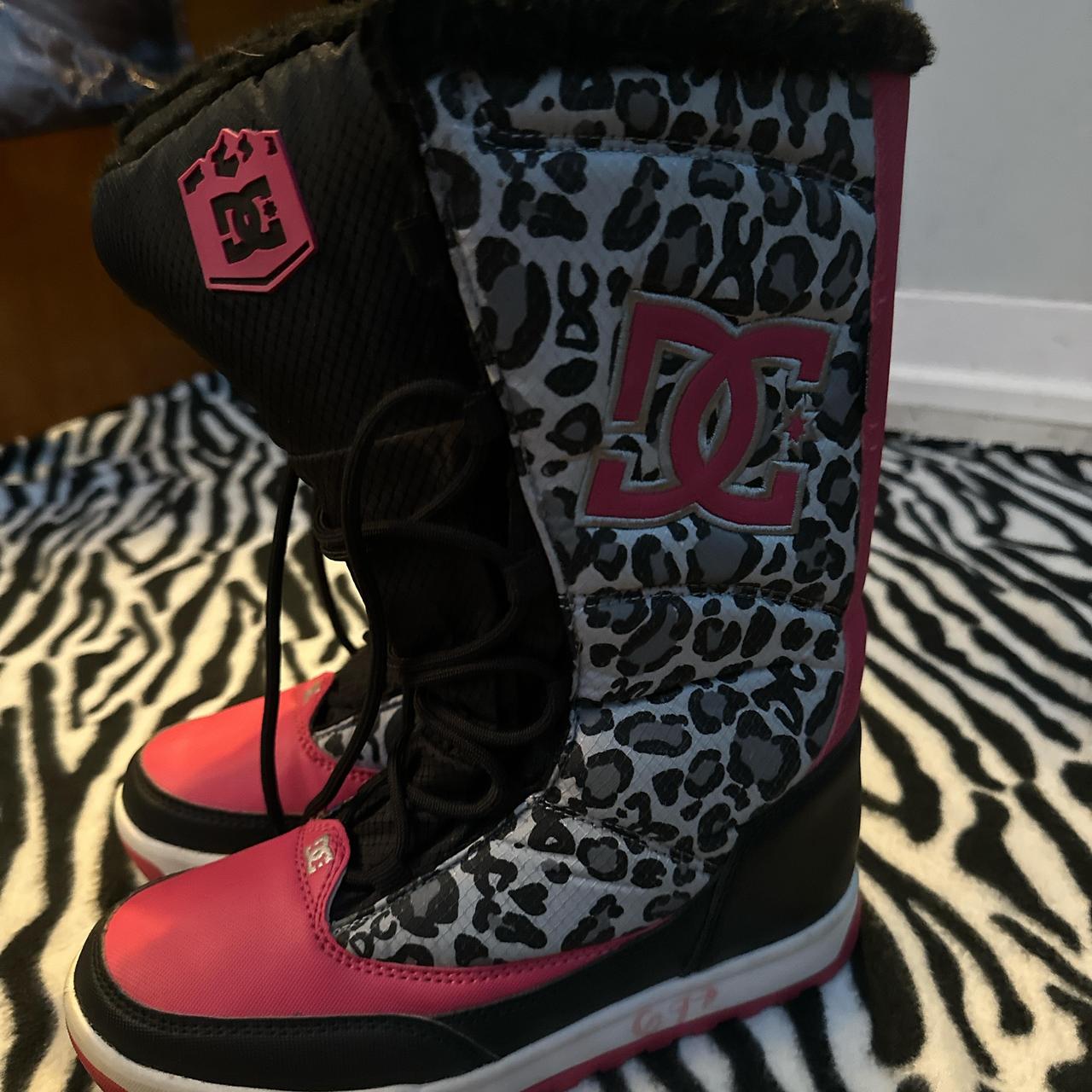 dc boots! condition: good size: 3 (but can fit... - Depop