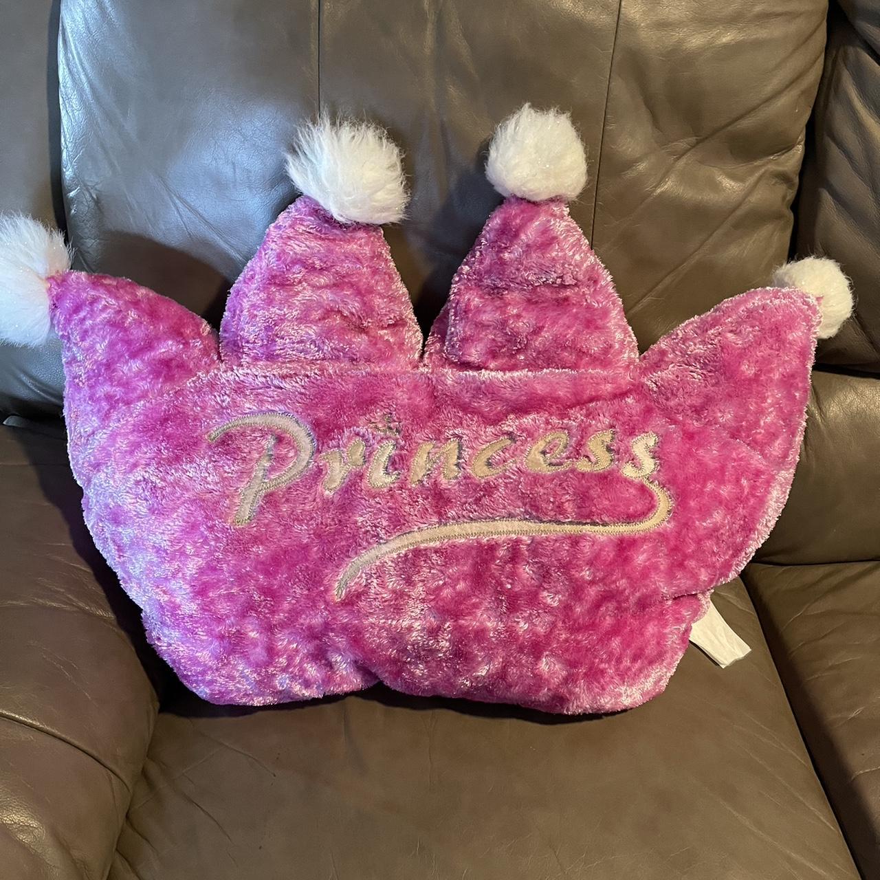 Pink princess pillow from early 2000s, unknown brand - Depop